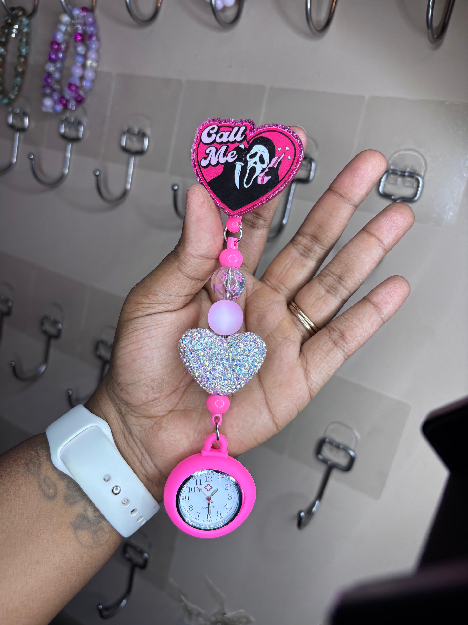 Scream clock badge – Dayscreationz